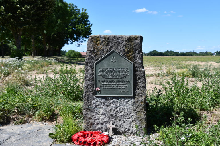 1815 steles - Waterloo Tourisme